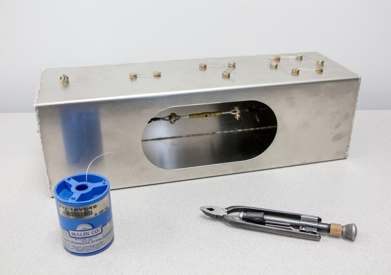 Safety Wire Box S30 – Avotek